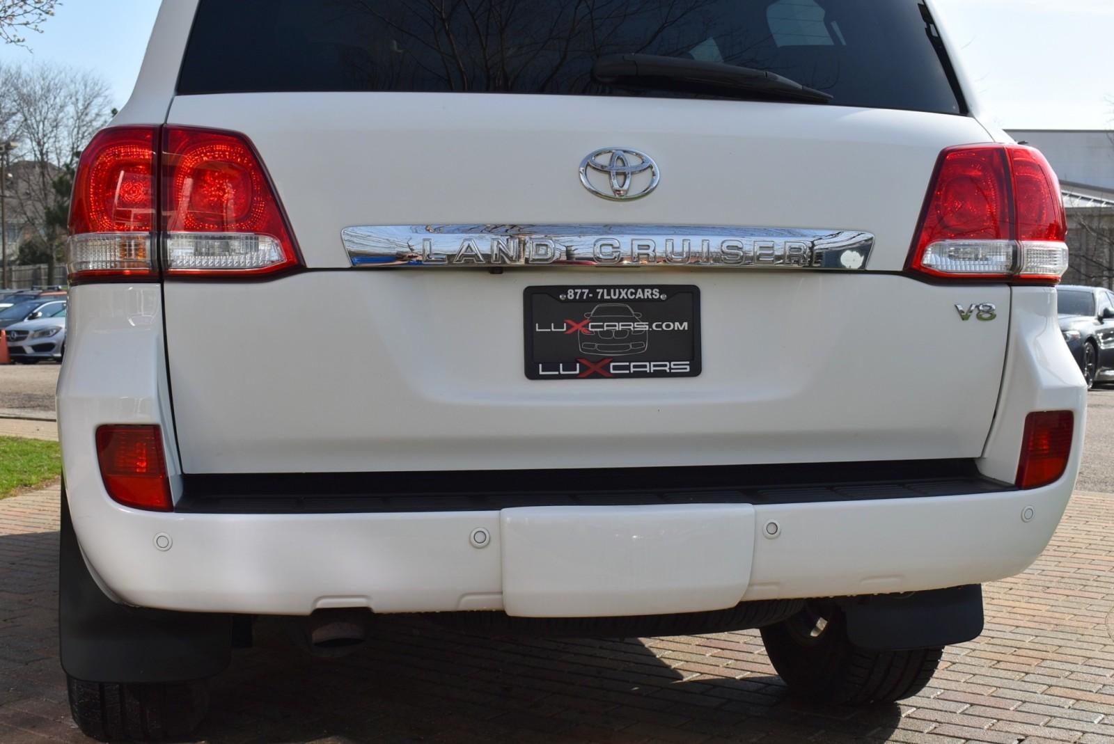 Toyota Land Cruiser V8 2010